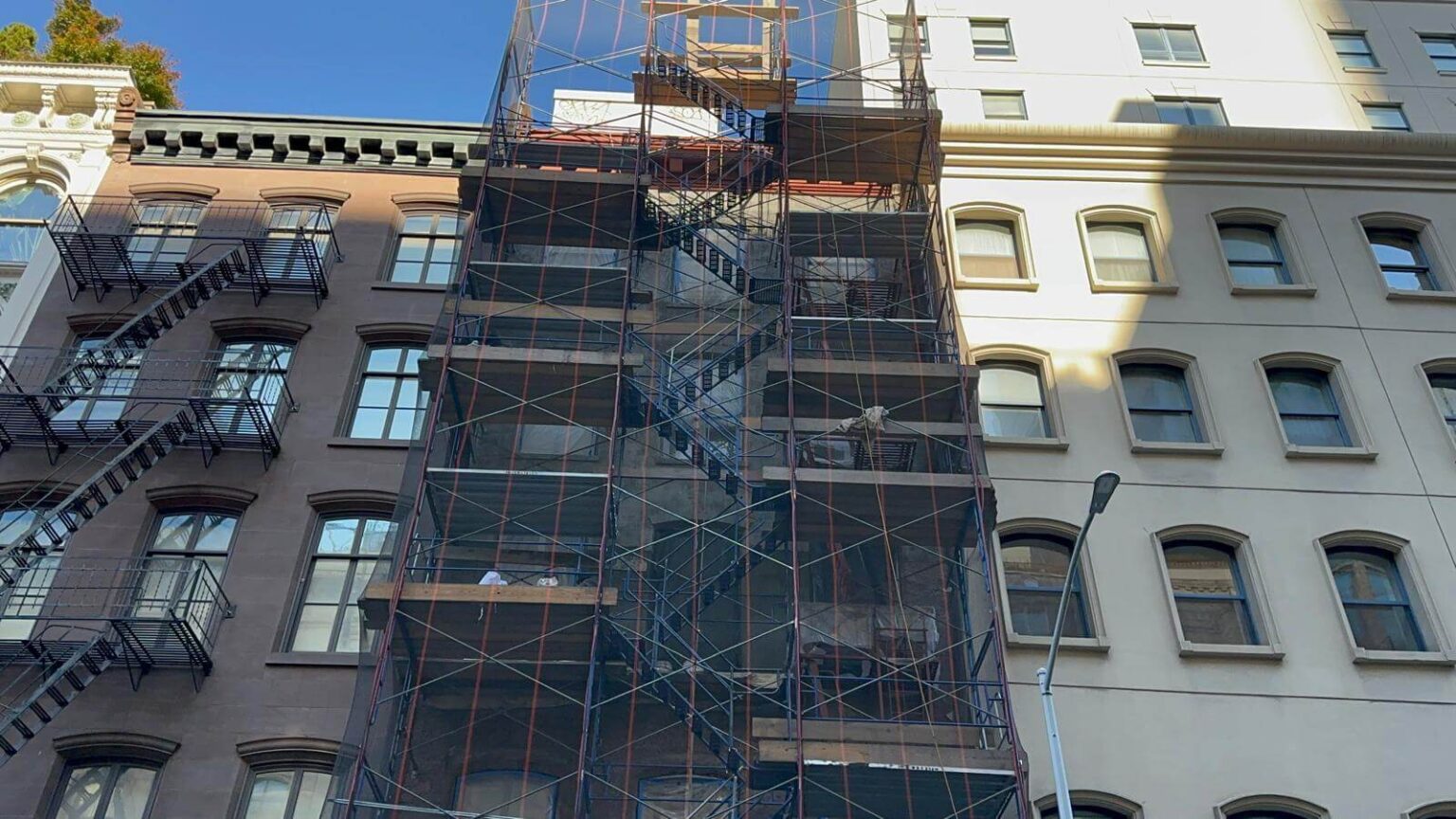 Fire Escape, Metal Railings & Fence Restoration - Brownstone, Brick ...